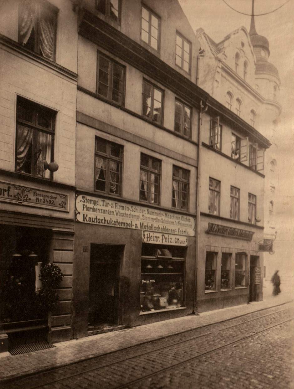 Über Potz - Potz-Beschriftungen